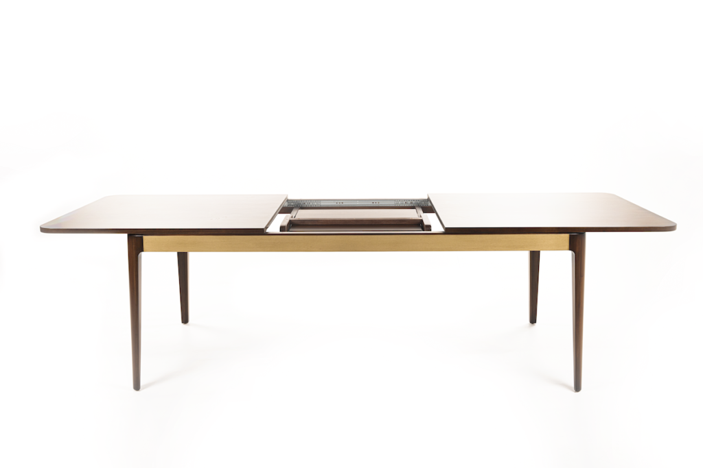 Comarion Dining Table - LandDecor